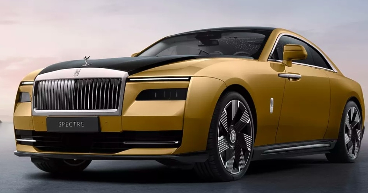 Rolls-Royce вече има стотици поръчки за новия си електрически модел